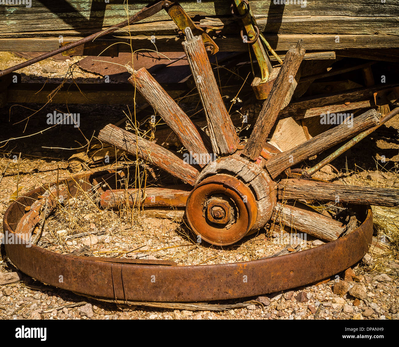 Worn Out Gold Rim High Resolution Stock Photography and Images - Alamy