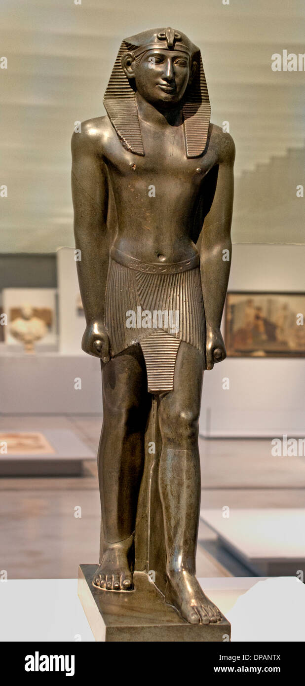 Pharaoh Psammetichus II 595-589 BC Egypt Egyptian stone Stock Photo - Alamy