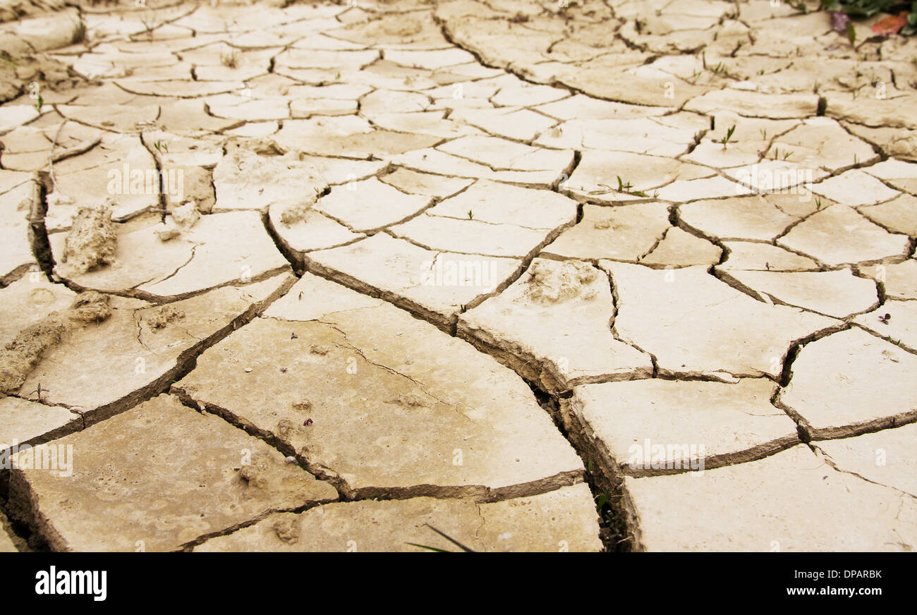 Cracked mud texture for overlay effect Stock Photo - Alamy