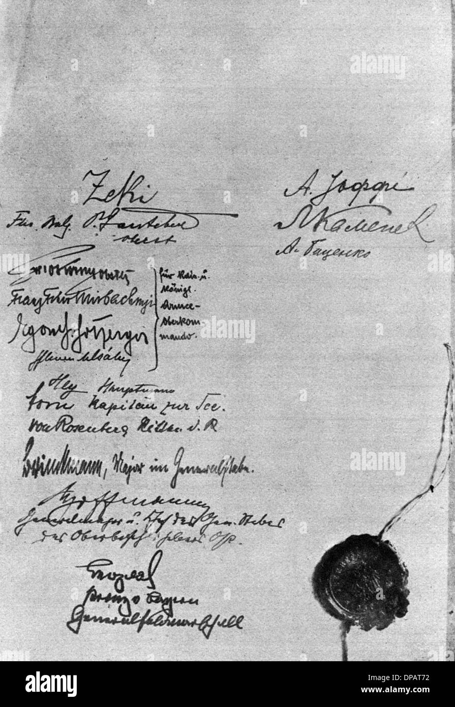 SIGNED TREATY DOCUMENT Stock Photo - Alamy