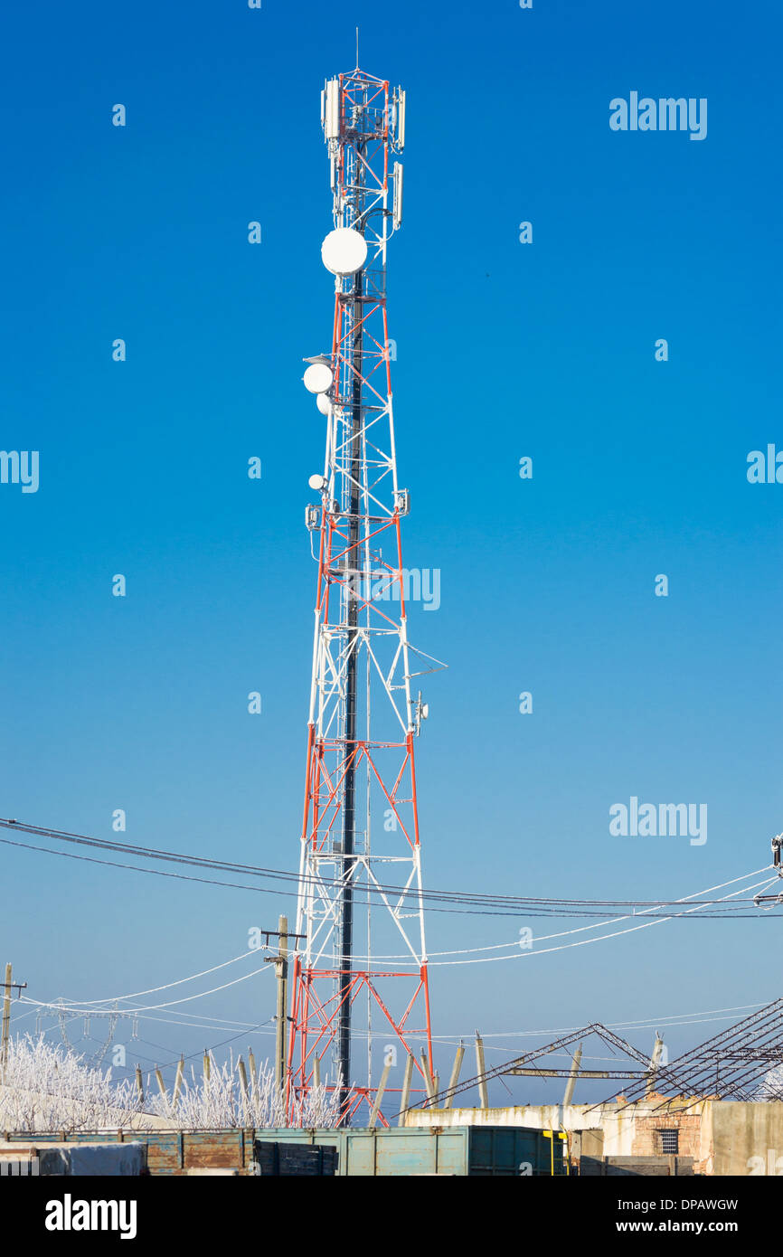 Frosty radio tower on a winter morning Stock Photo - Alamy