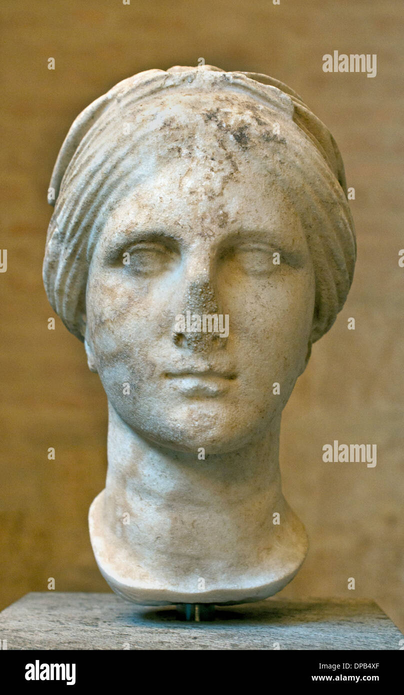 Roman art and museum hi-res stock photography and images - Alamy