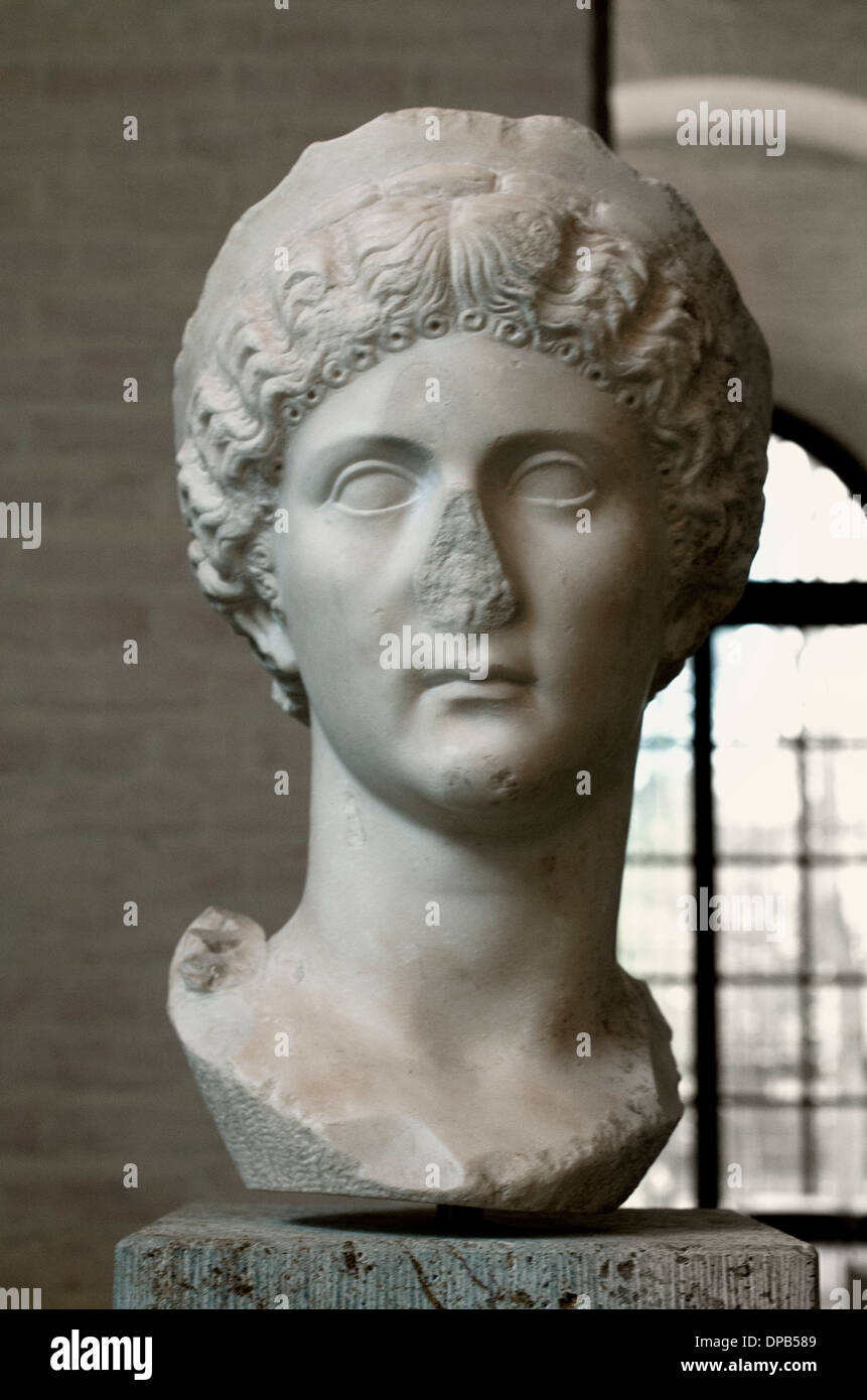 Julia Elder's Instagram, Twitter & Facebook on IDCrawl