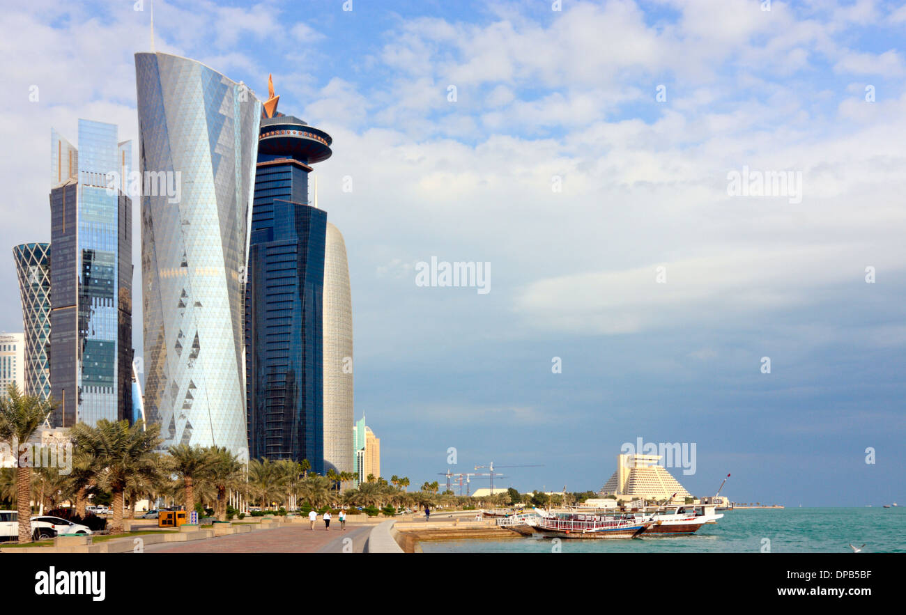 Al Bidda Tower, West Bay Commercial Area, Doha, Qatar Stock Photo - Alamy