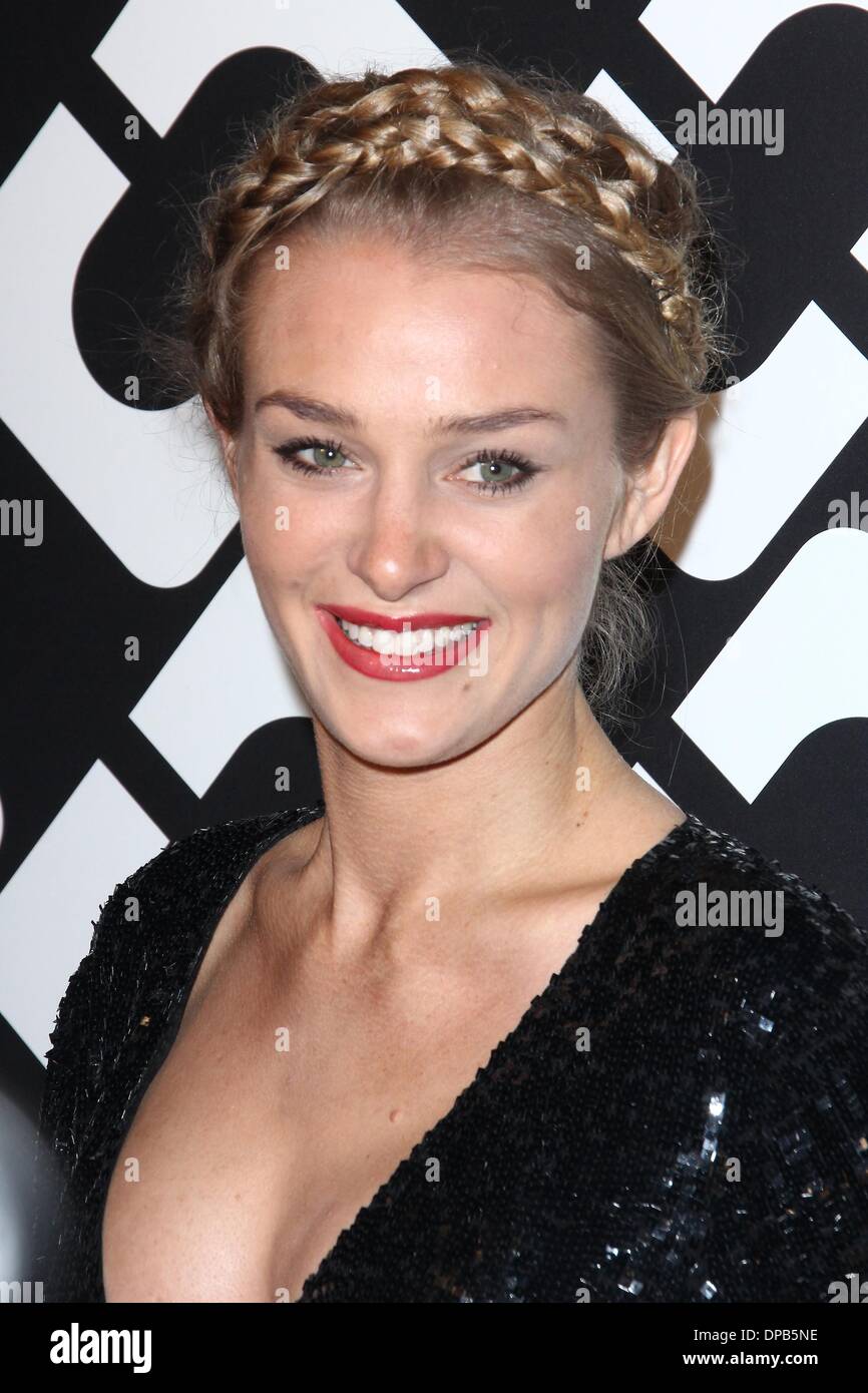 Los Angeles, California, USA. 10th Jan, 2014. Elizabeth Gilpin attends ...