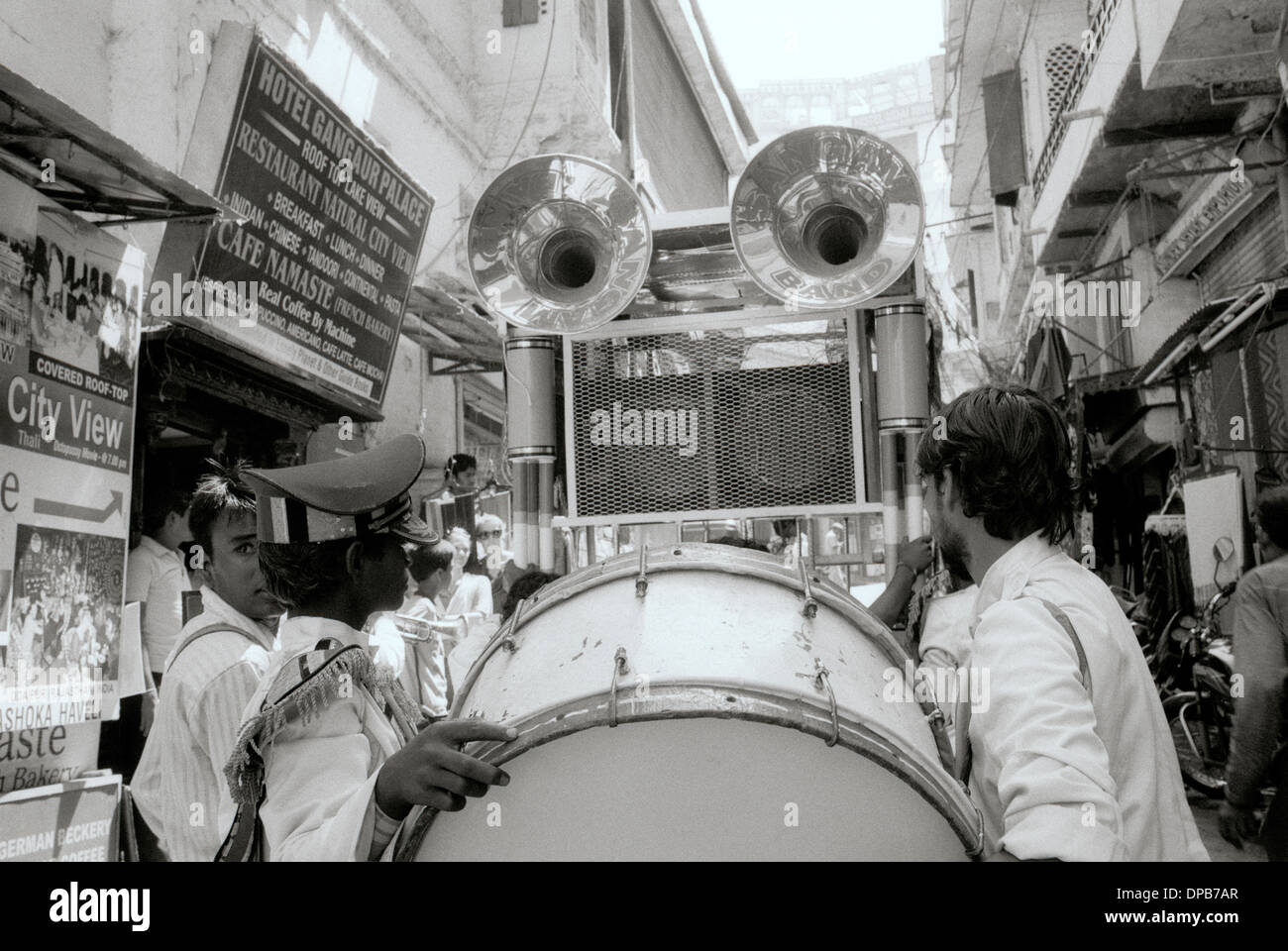 Indian wedding ceremony instrument hi-res stock photography and images ...