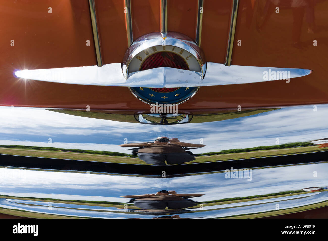 The emblem on the hood of a two-door coupe Pontiac Star Chief, First ...