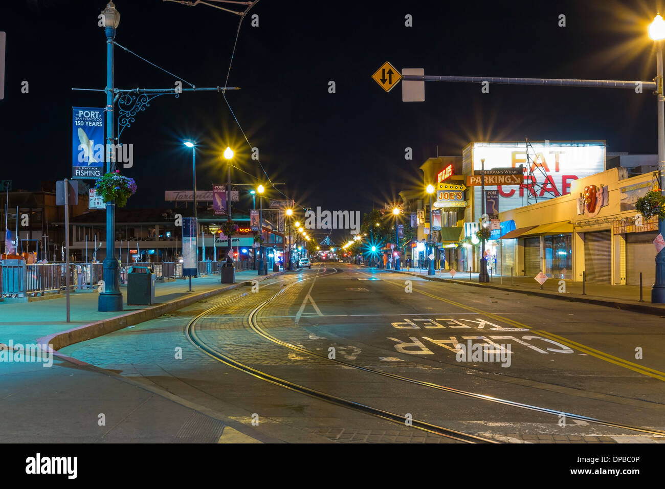 California street night house hi-res stock photography and images - Alamy