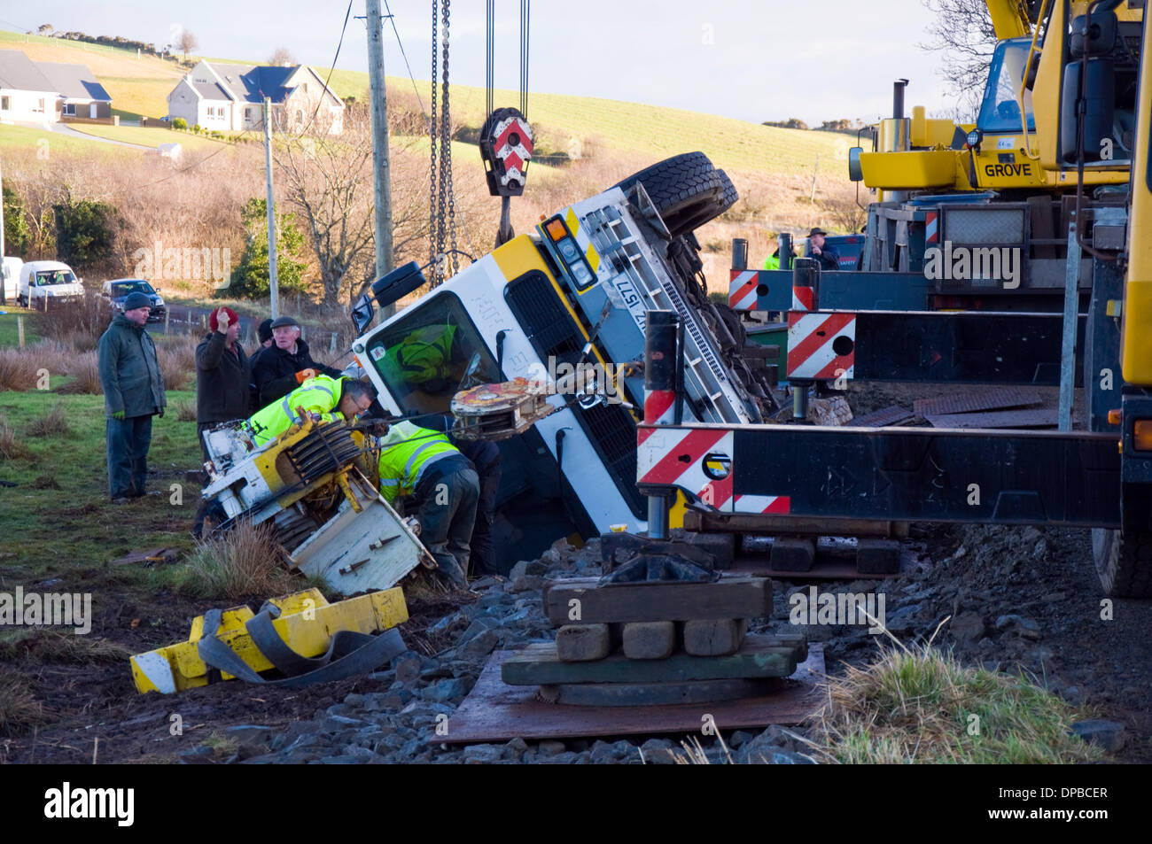 Crash crane hi-res stock photography and images - Alamy