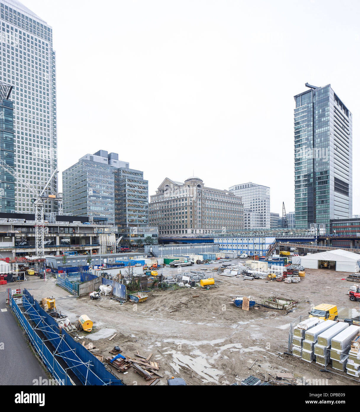 London construction site hi-res stock photography and images - Alamy