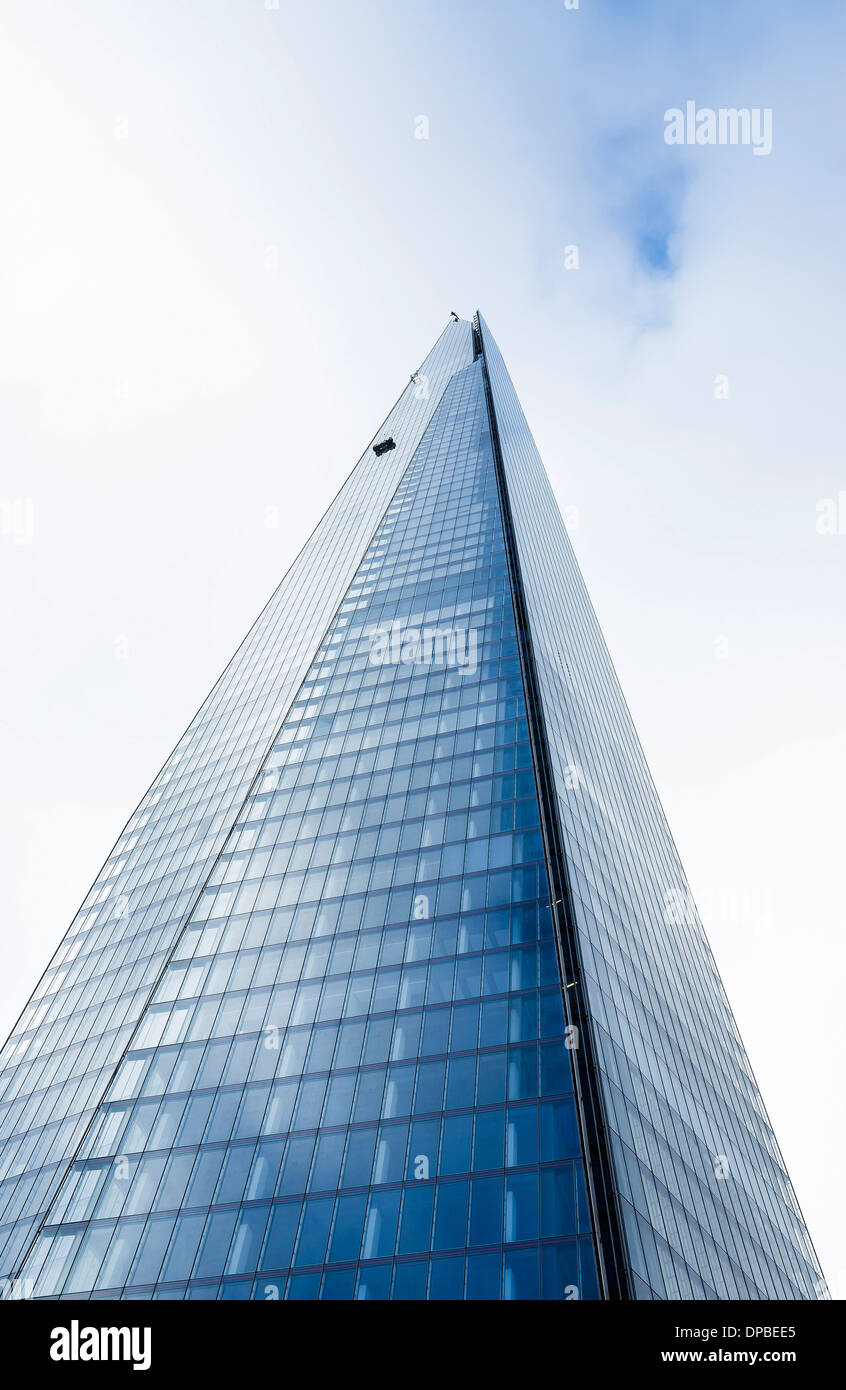 UK, London, worm's-eye view of The Shard Stock Photo - Alamy