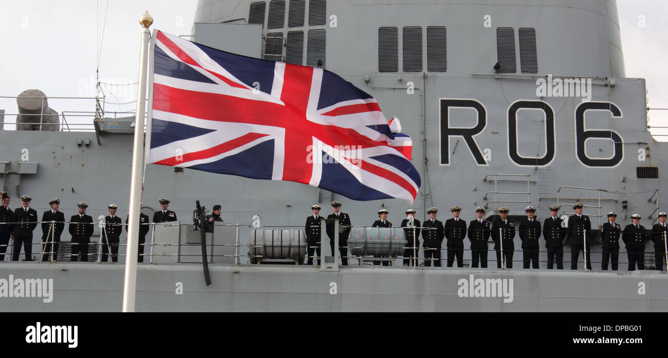 HMS Illustrious returns from the philippines Stock Photo - Alamy