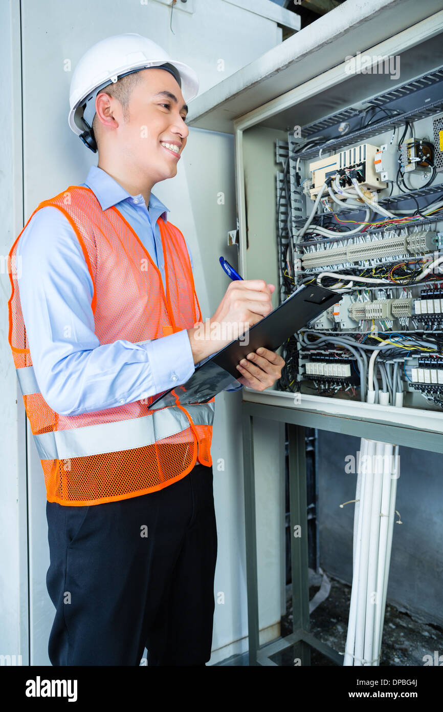 Breaker box hi-res stock photography and images - Alamy