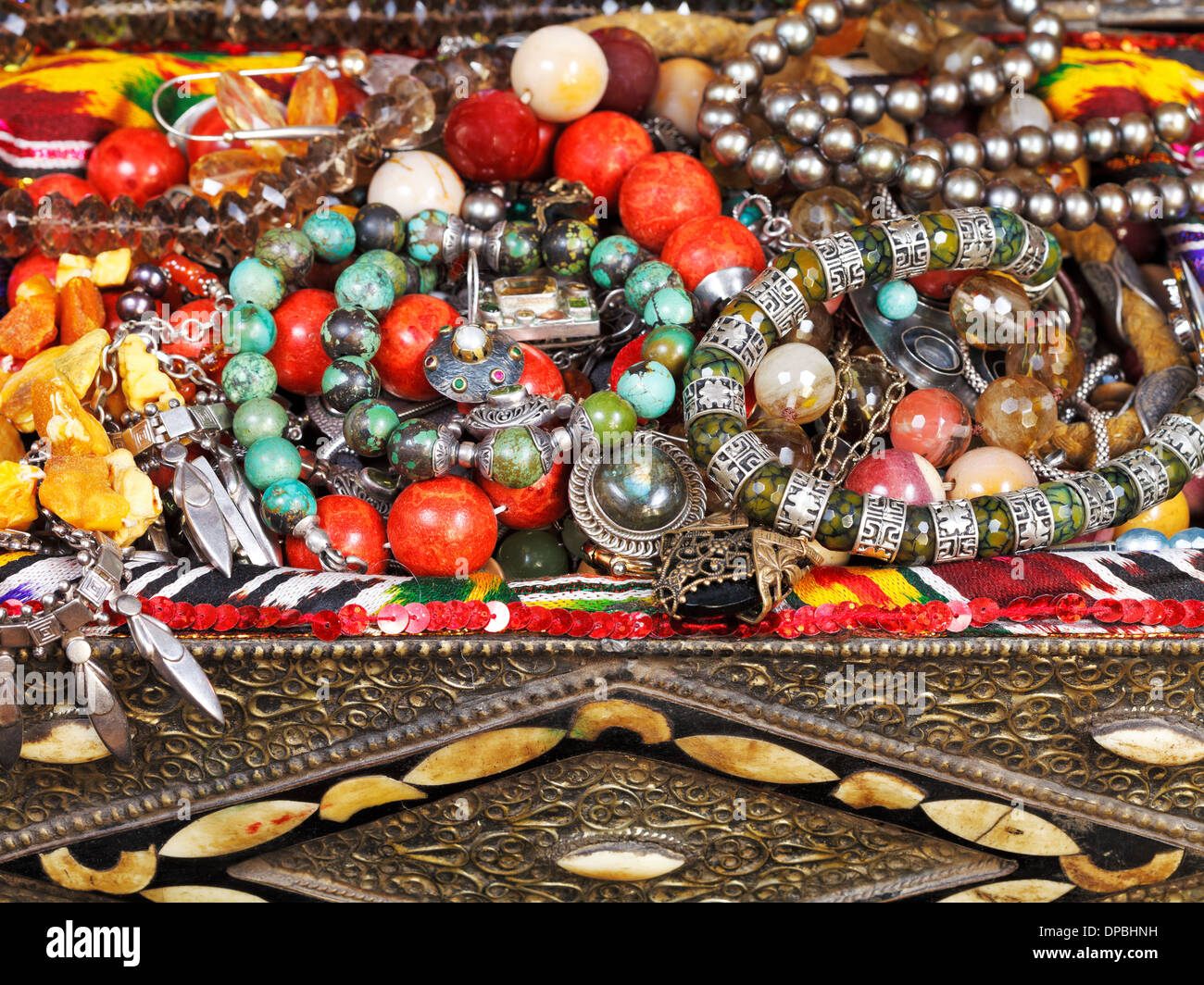 antique jewelry in ancient treasure chest close up Stock Photo - Alamy