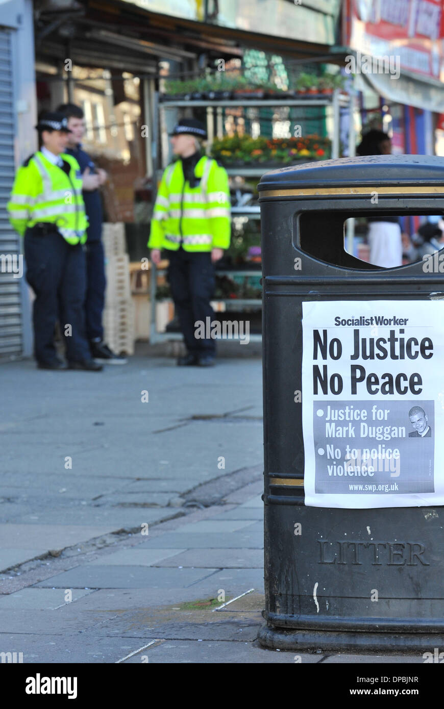 Tottenham police station hi-res stock photography and images - Alamy