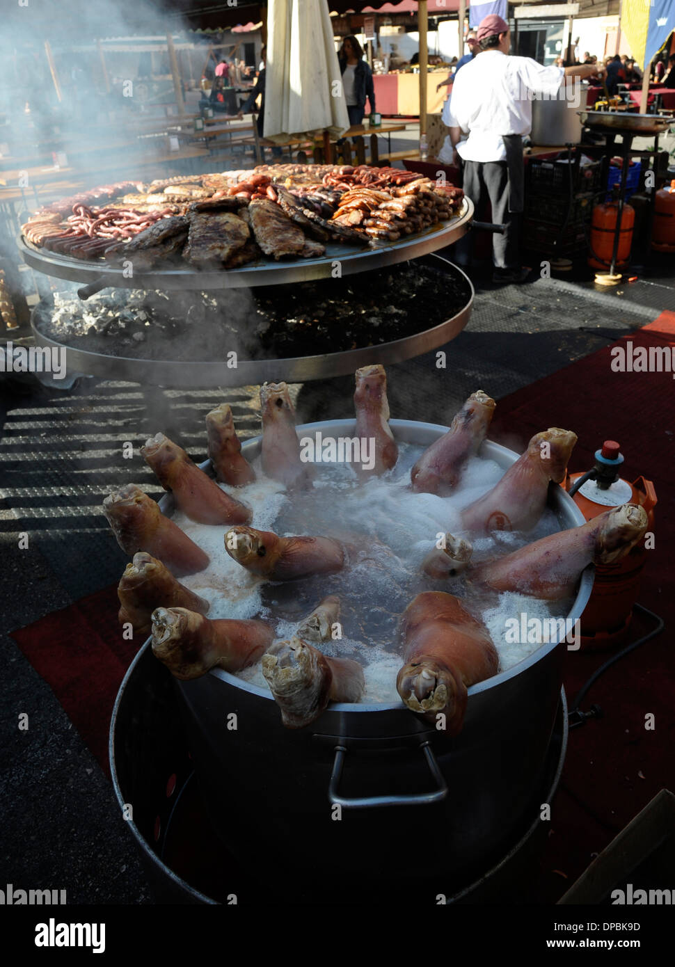 Boiling pork hi-res stock photography and images - Alamy