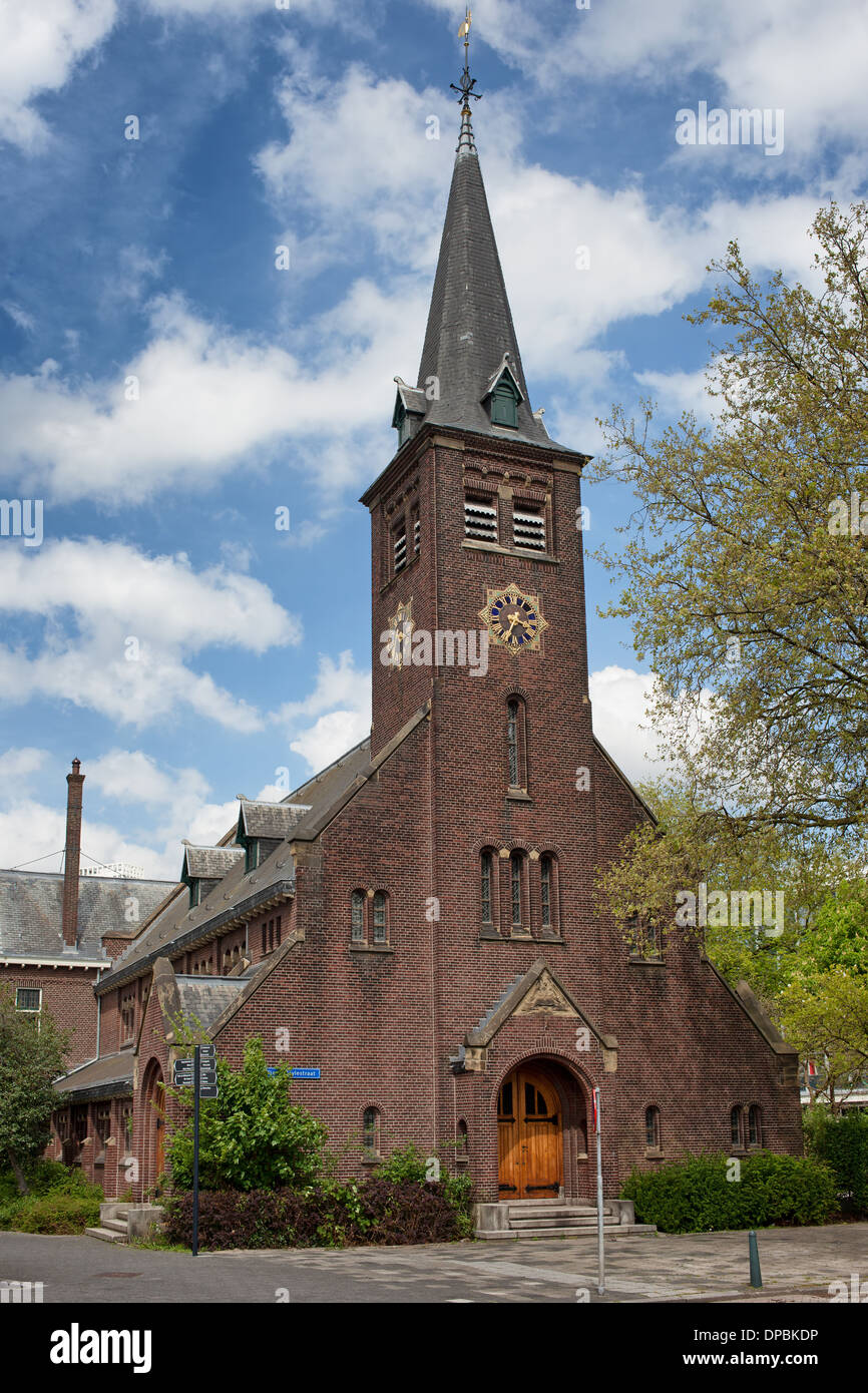 The Walloon Church (Dutch: Waalse Kerk) in the city centre of Rotterdam ...