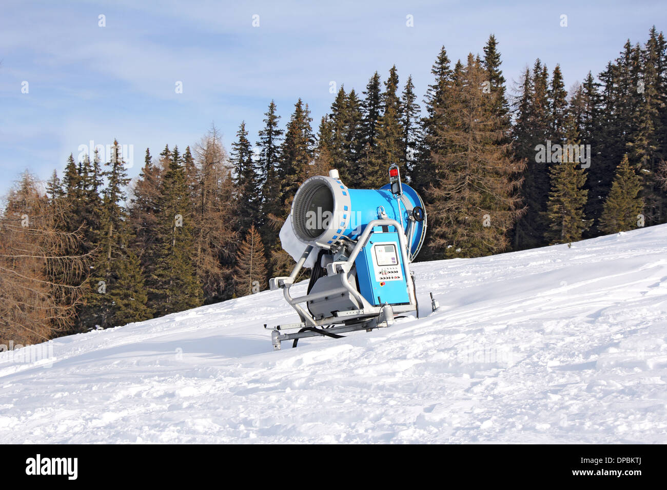 Blue water cannon hi-res stock photography and images - Alamy