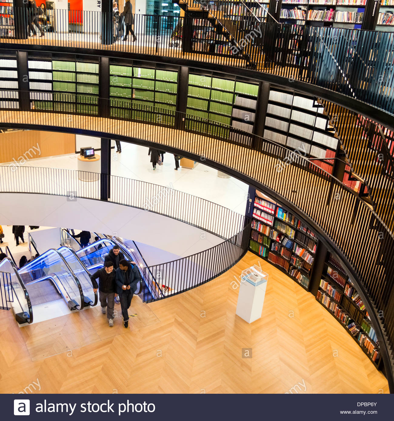 Birmingham City Library Interior Stock Photos & Birmingham City Library ...