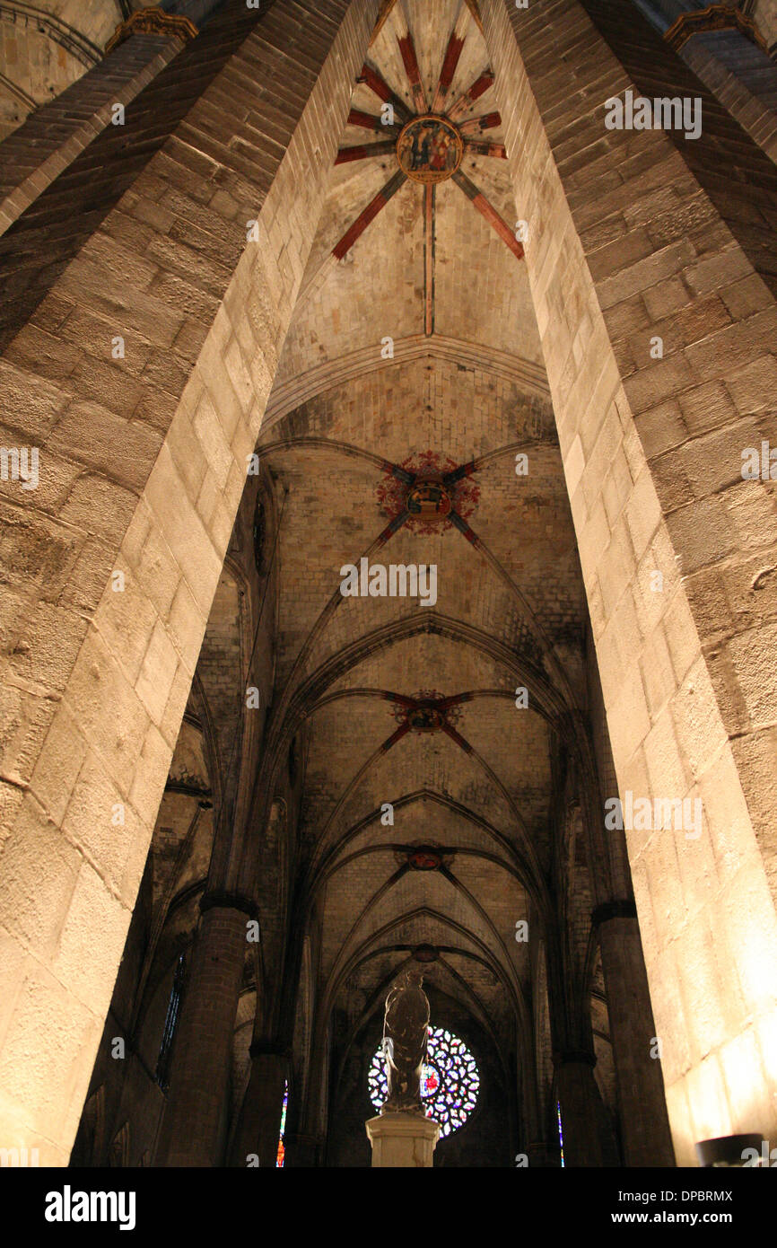 Santa Maria del Mar catholic church in Barcelona Stock Photo - Alamy
