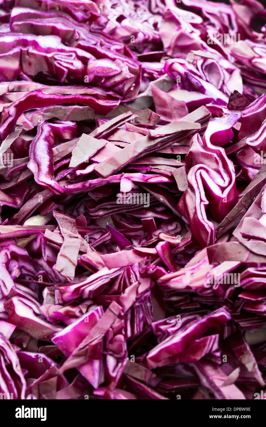 Chopped red cabbage, close-up Stock Photo - Alamy