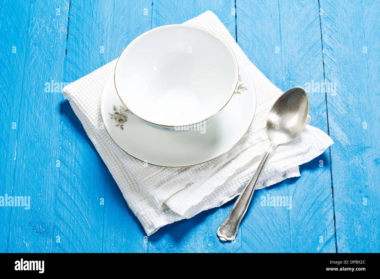 Soup bowl empty hi-res stock photography and images - Alamy