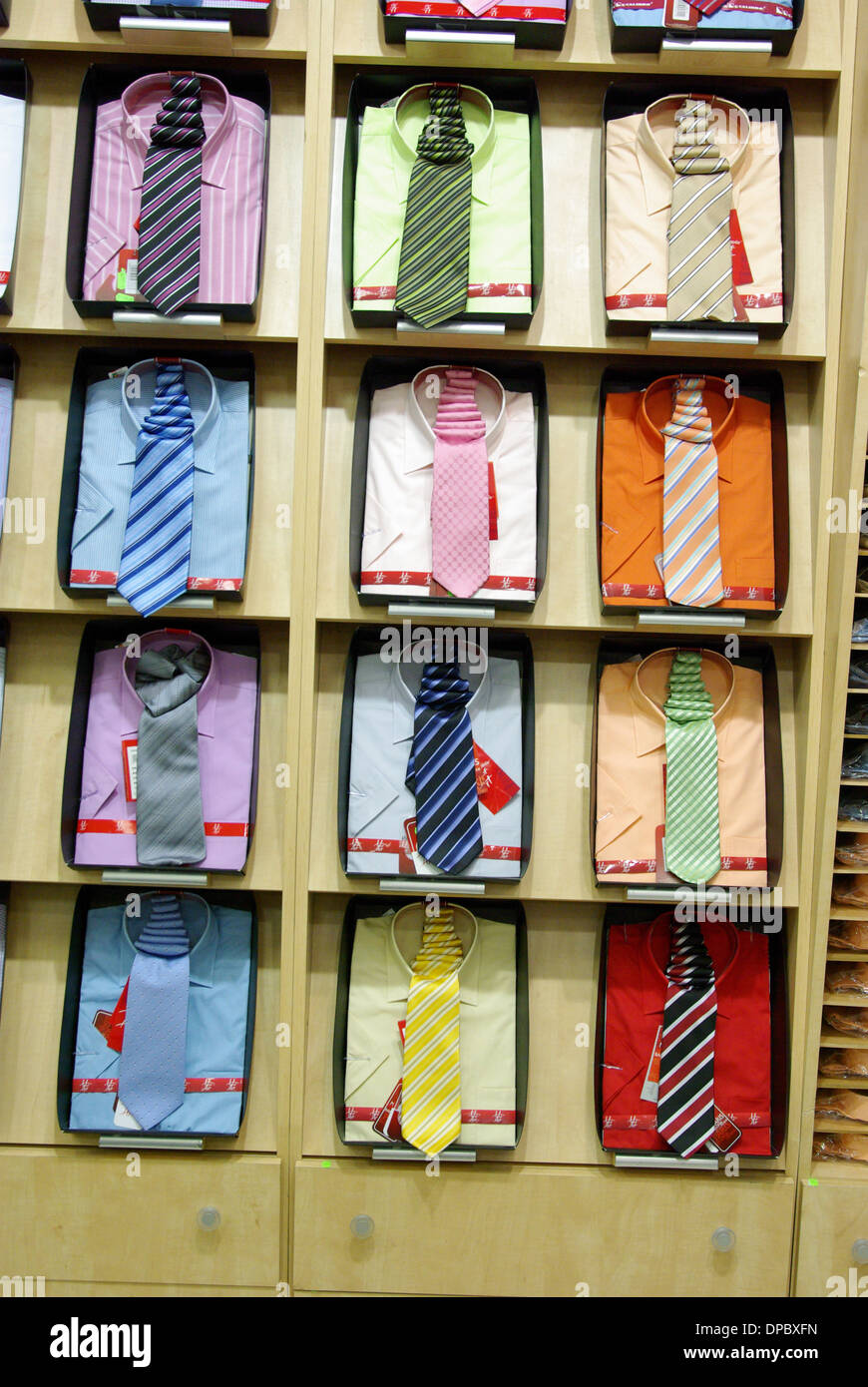 Set necktie hi-res stock photography and images - Alamy