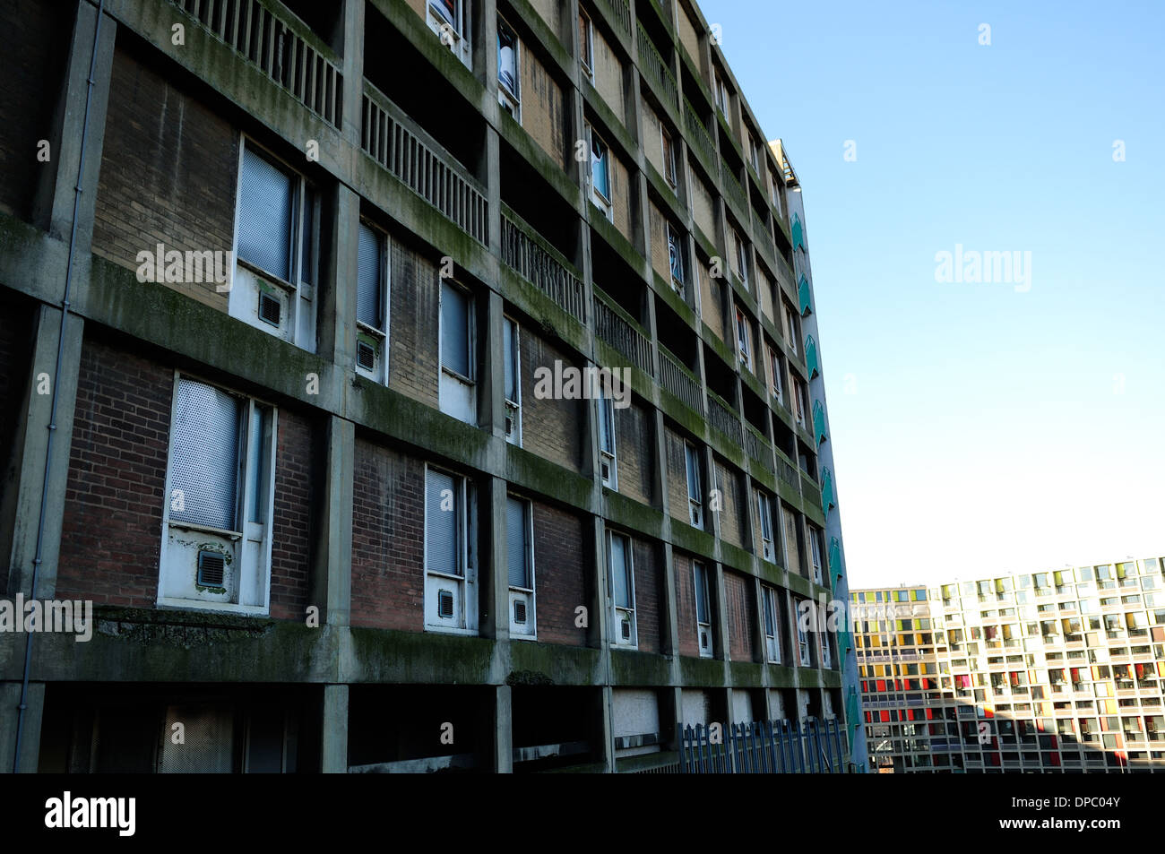 Park Hill Estate,Sheffield.Under Redevelopment Via Urbansplash Stock ...