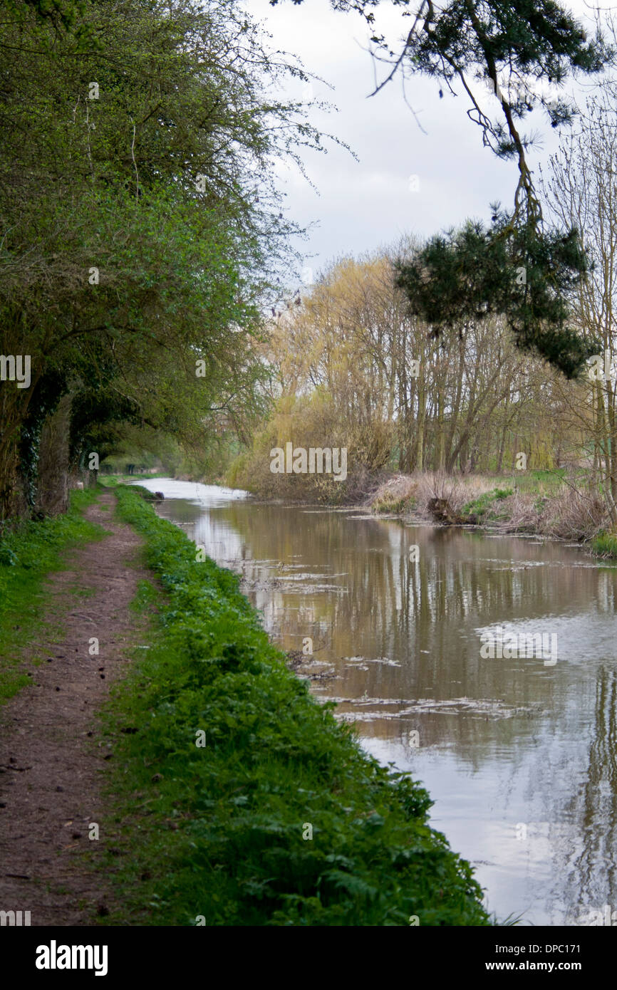Canal and tow path Stock Photo - Alamy