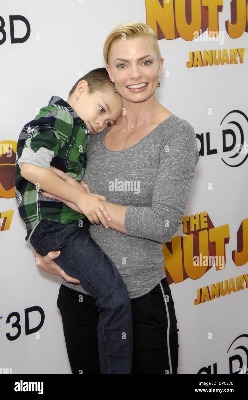 Jaime Pressly Eric Calvo