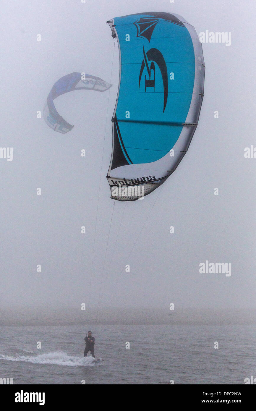 Pea soup fog hi-res stock photography and images - Alamy