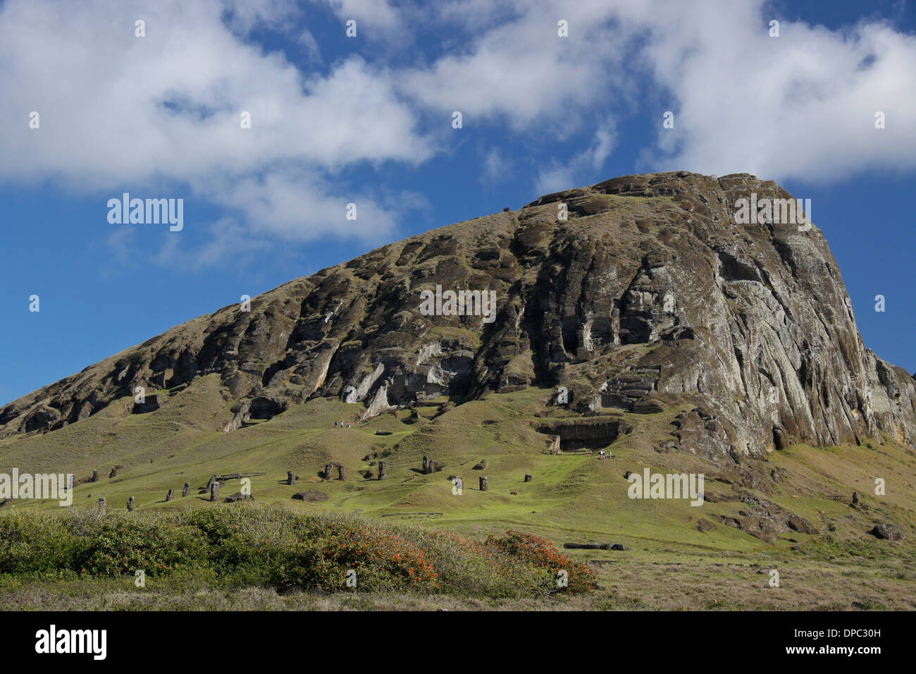 Rano raraku crater hi-res stock photography and images - Alamy