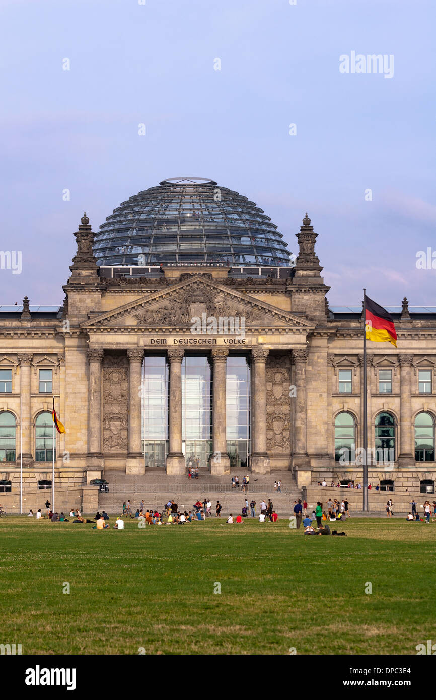 The old reichstag hi-res stock photography and images - Alamy