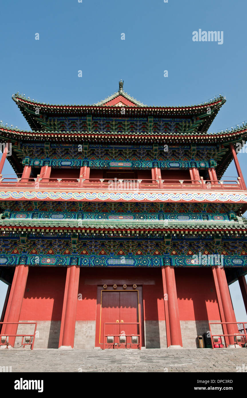 Zhengyangmen Gate (Qianmen) located to the south of Tiananmen Square ...