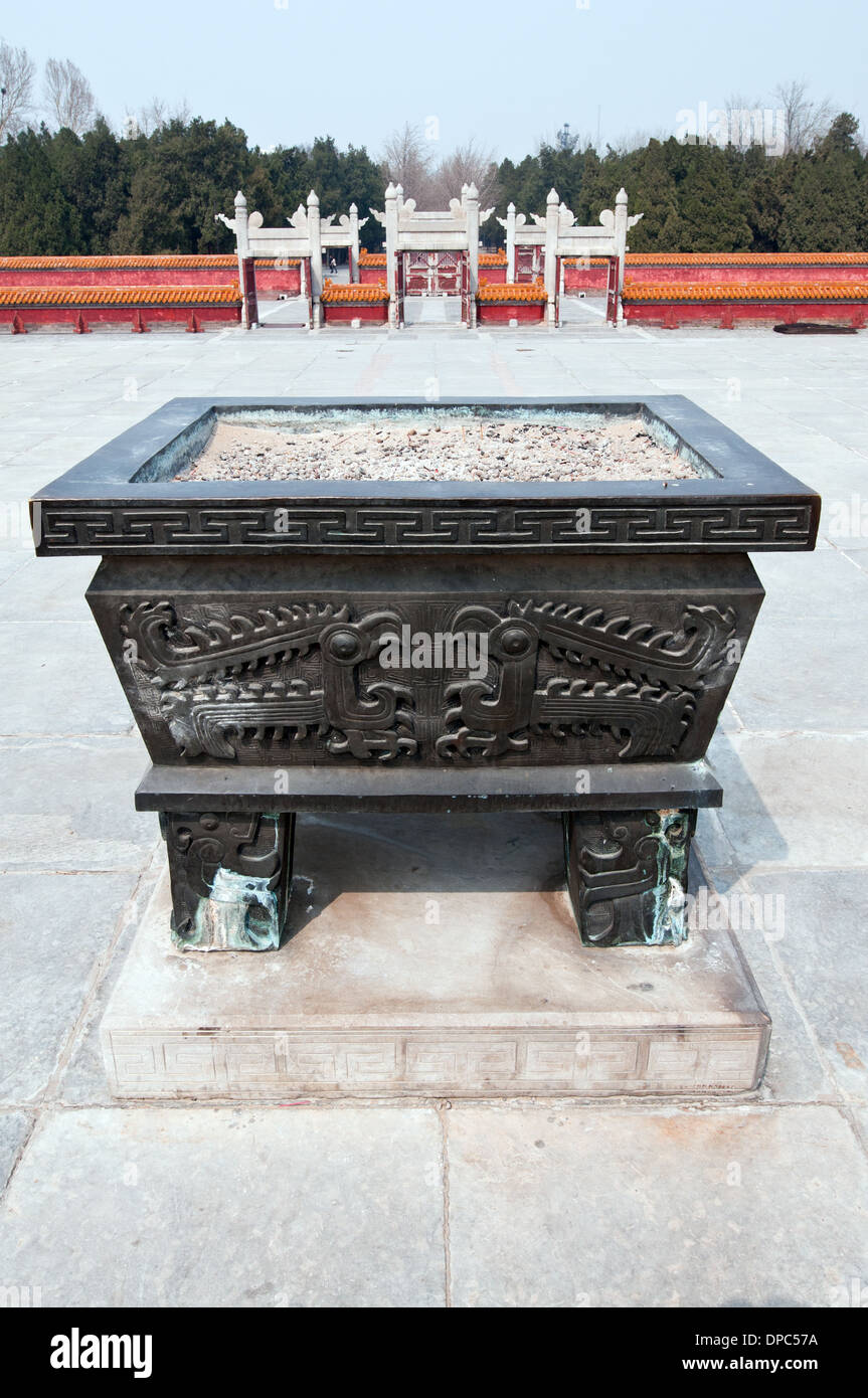 Altar in the Temple of the Earth (also called Ditan Park) in Beijing ...
