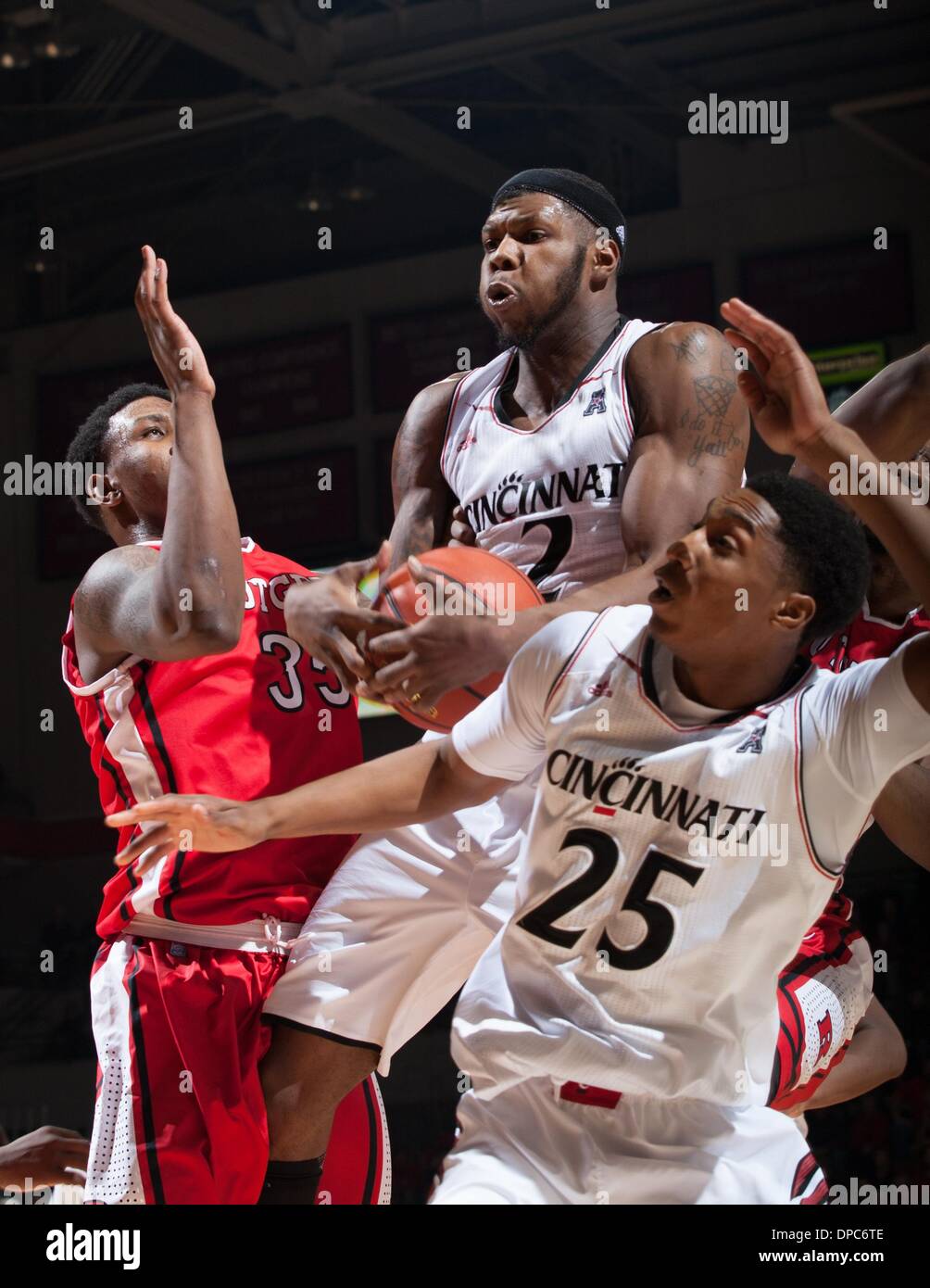 Cincinnati, OH, USA. 11th Jan, 2014. Cincinnati Bearcats forward Titus ...