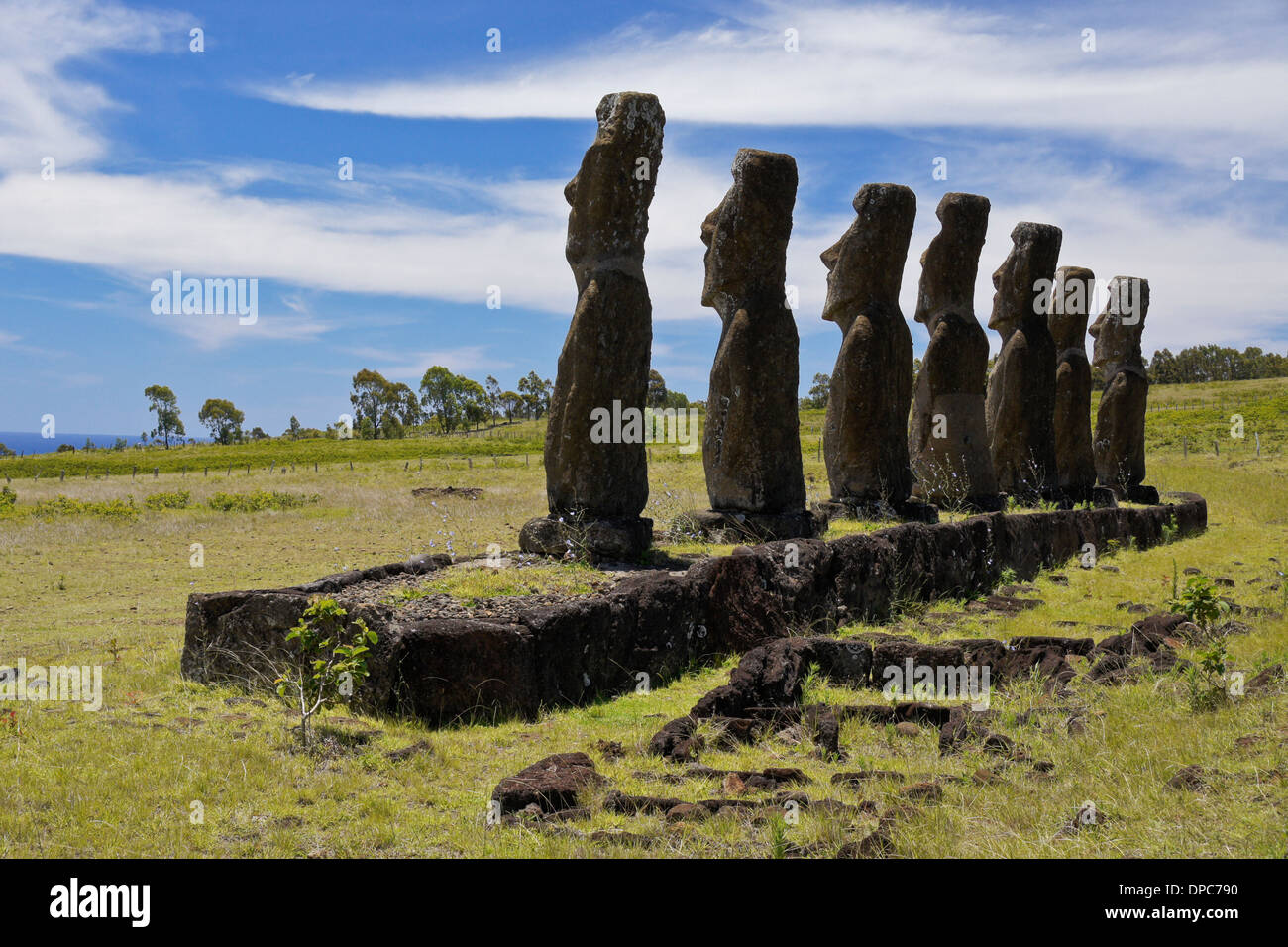 Ahu not force hi-res stock photography and images - Alamy