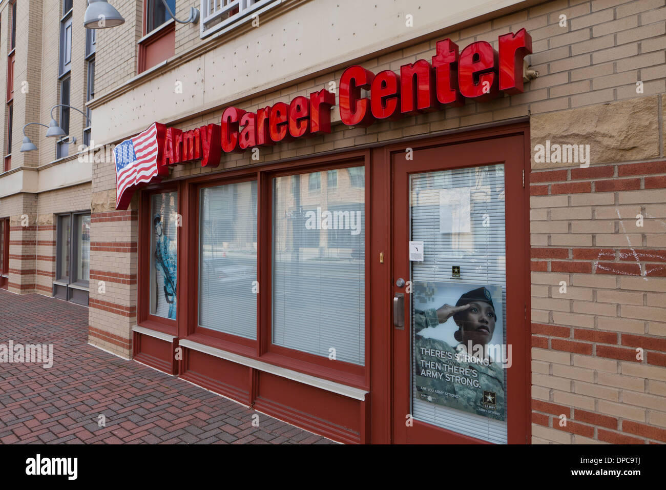 Us army center hi-res stock photography and images - Alamy