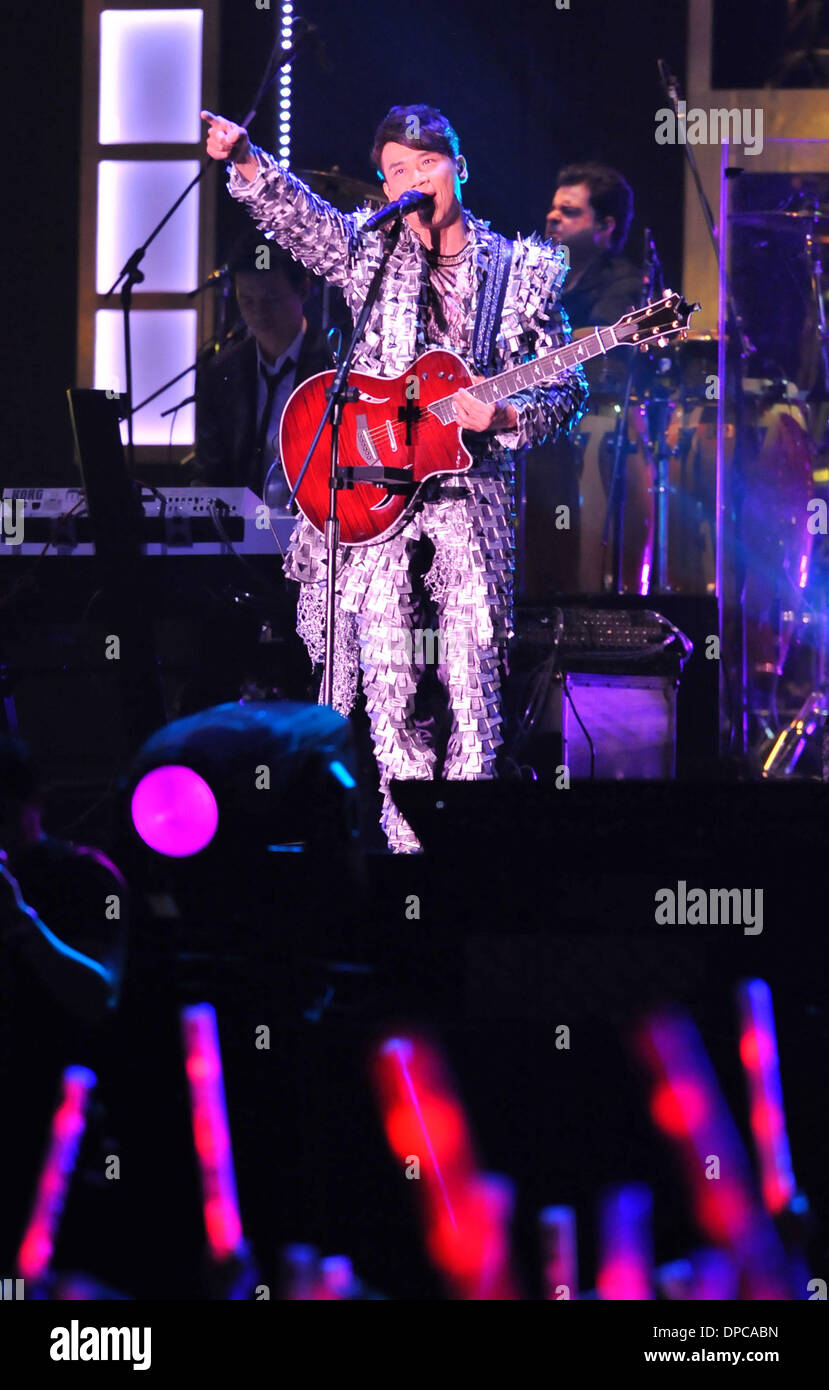 David zee tao hi-res stock photography and images - Alamy