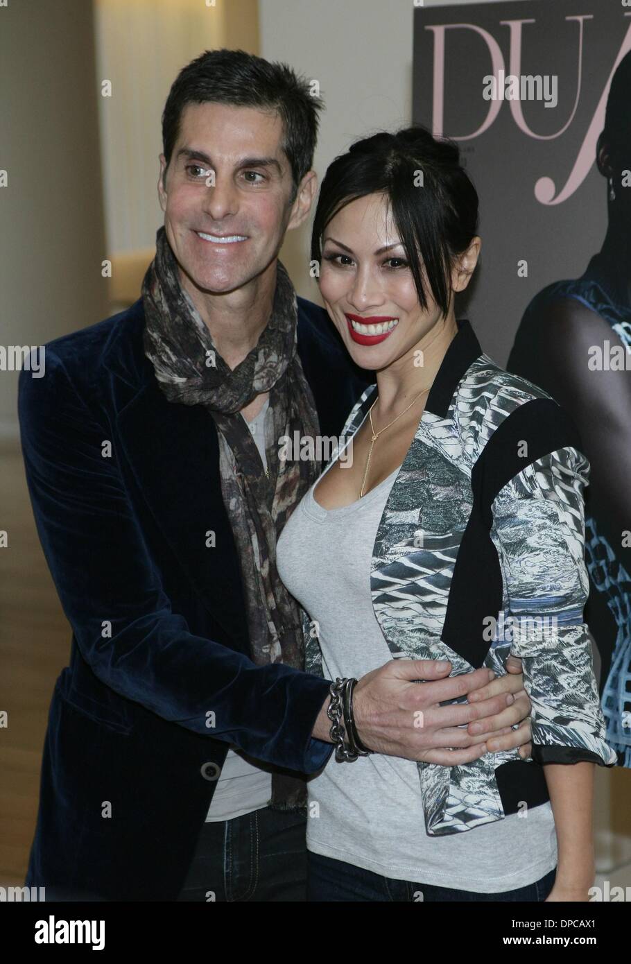 Etty lau farrell hi-res stock photography and images - Alamy