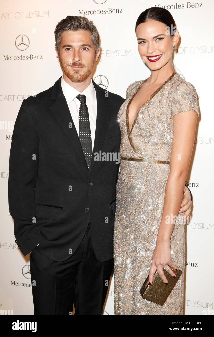 Los Angeles, CA, USA. 11th Jan, 2014. Dave Annable, Odette Annable at ...