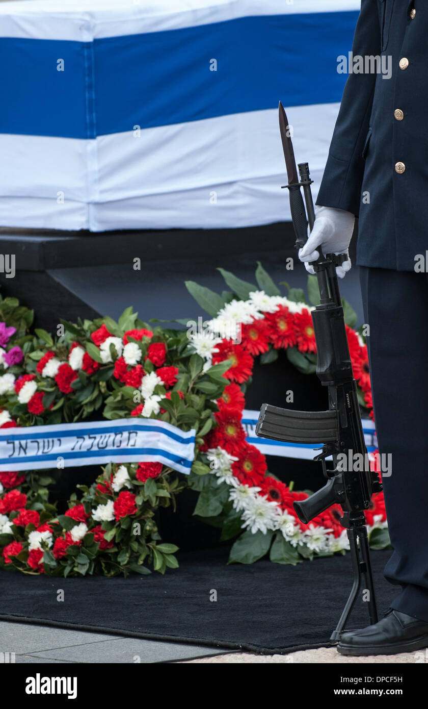 Israeli honor guard hi-res stock photography and images - Alamy