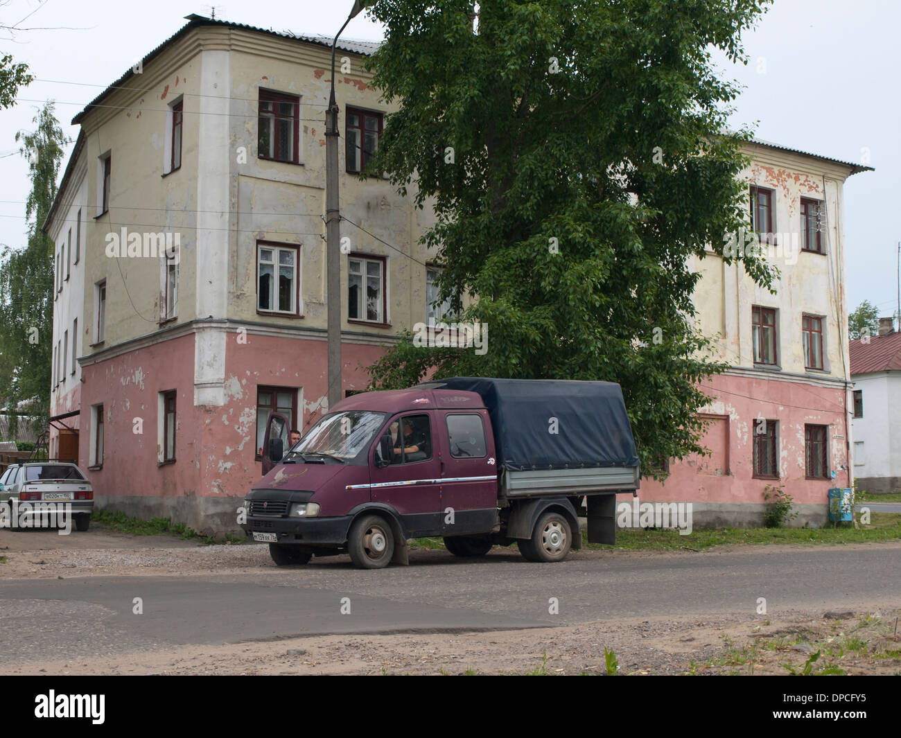 Old delivery van hi-res stock photography and images - Alamy