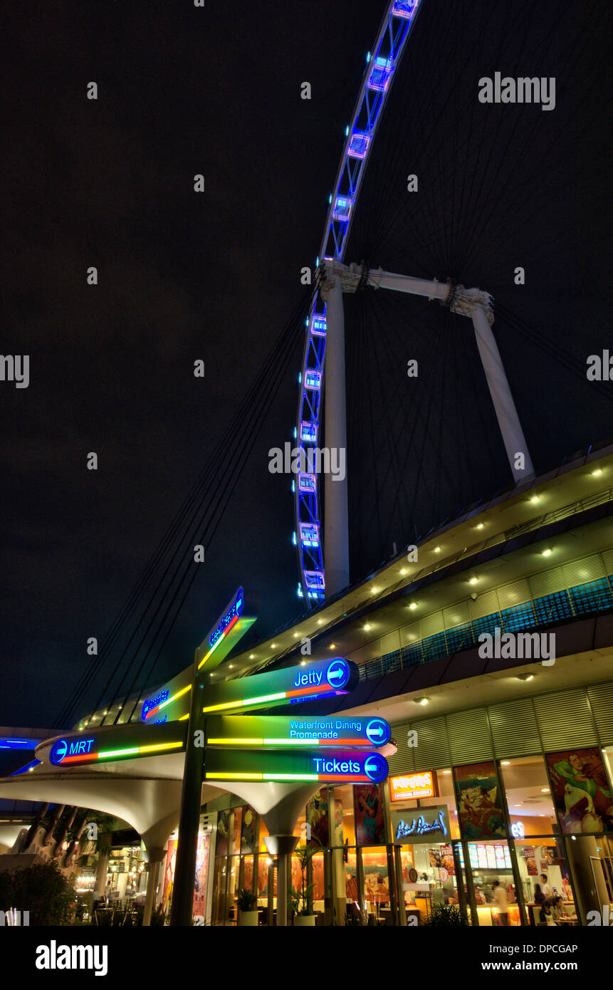 Neon arrow singapore hi-res stock photography and images - Alamy