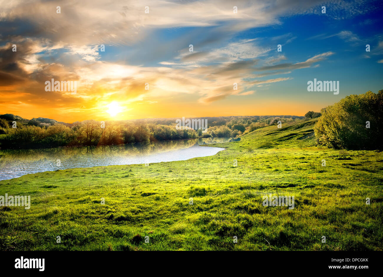 Spring landscape hi-res stock photography and images - Alamy