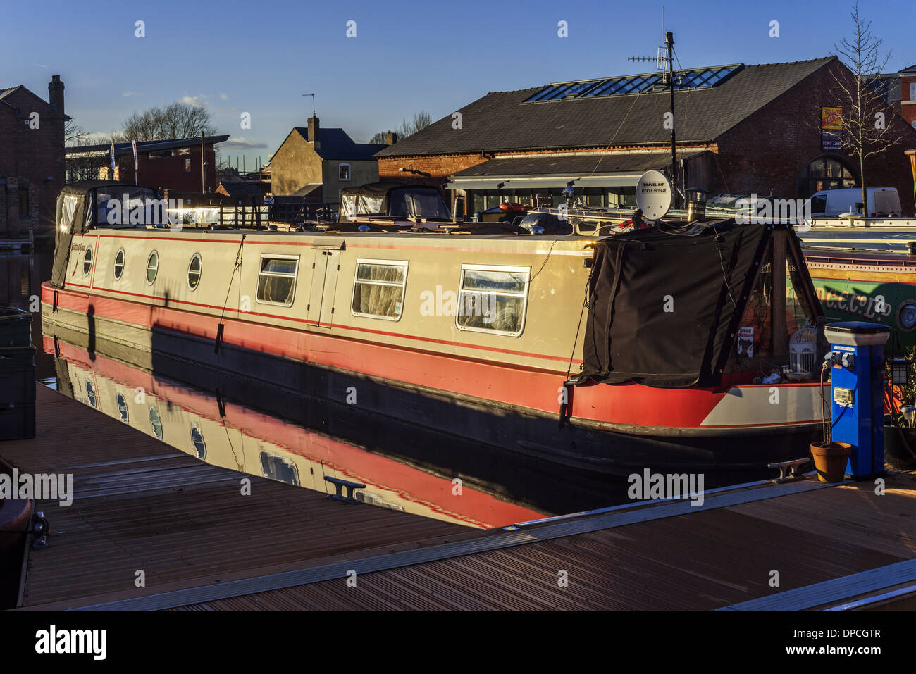 New development at Diglis Basin Worcester City Stock Photo - Alamy