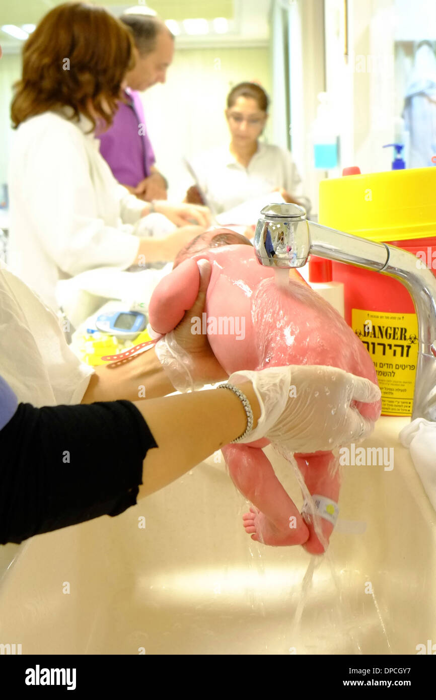 Nurse birth baby hospital hi-res stock photography and images - Alamy