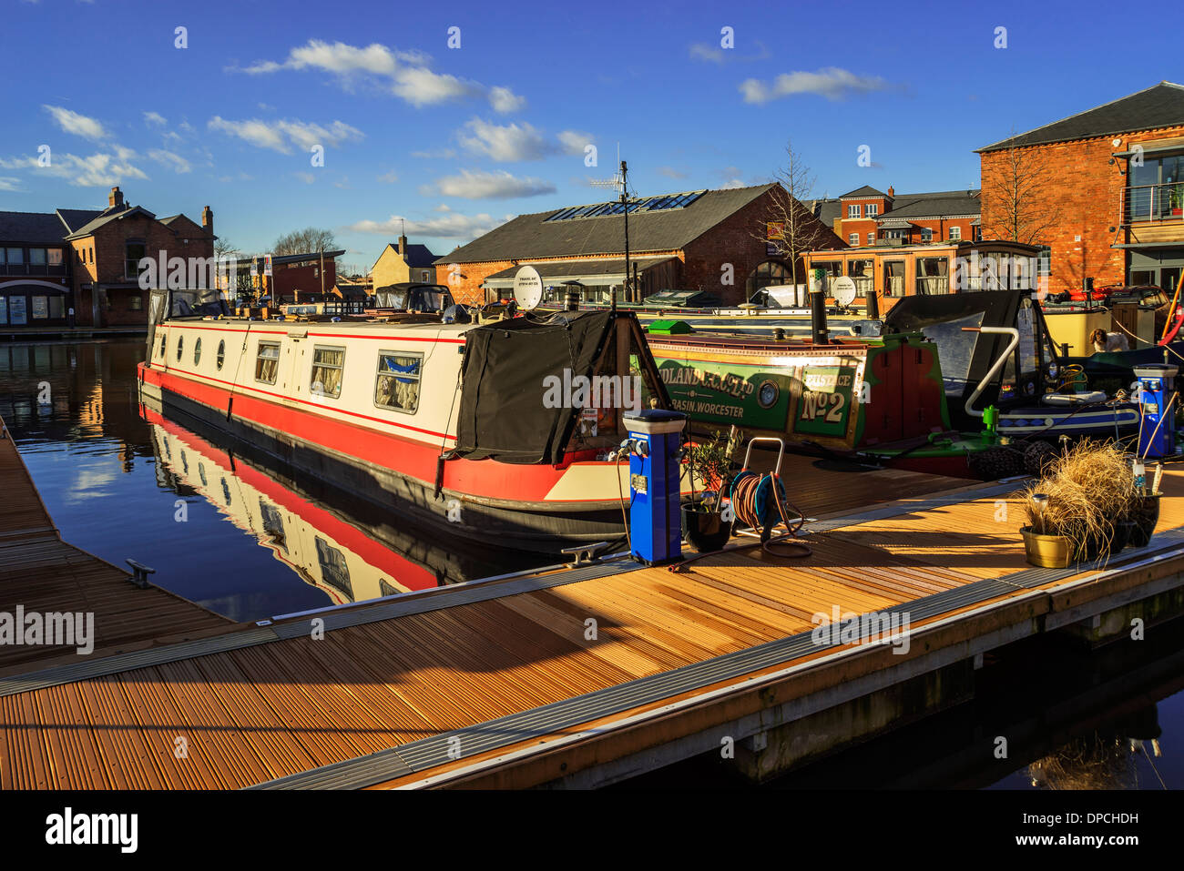 New development at Diglis Basin Worcester City Stock Photo - Alamy