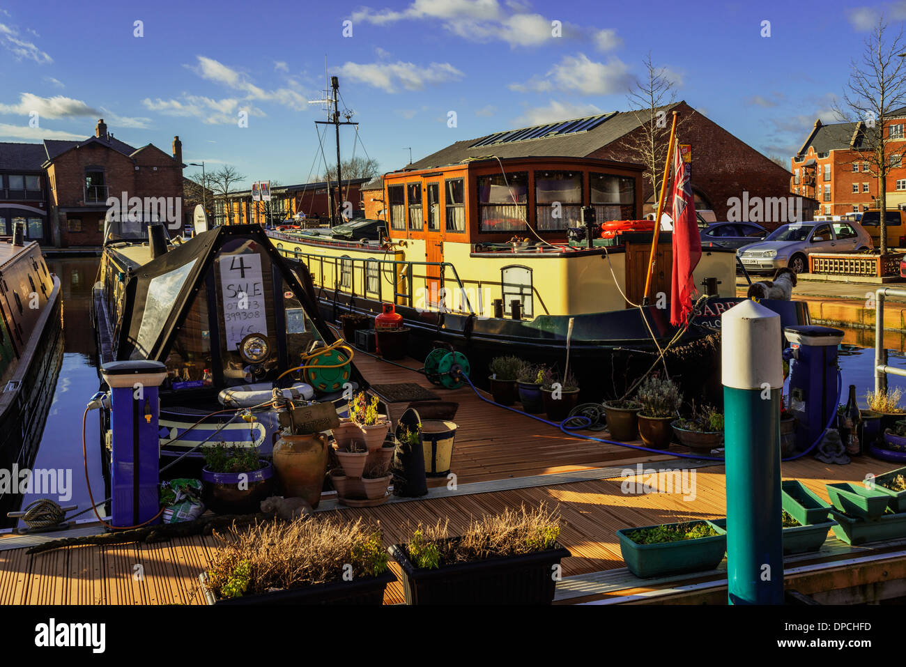 New development at Diglis Basin Worcester City Stock Photo - Alamy