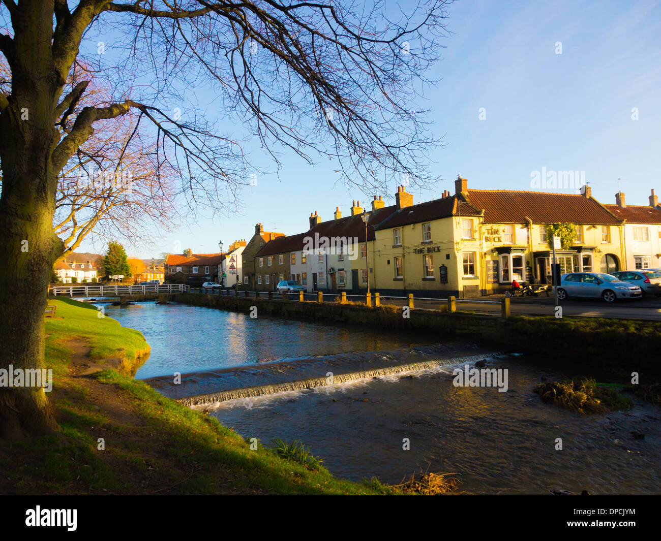 River leven hi-res stock photography and images - Alamy
